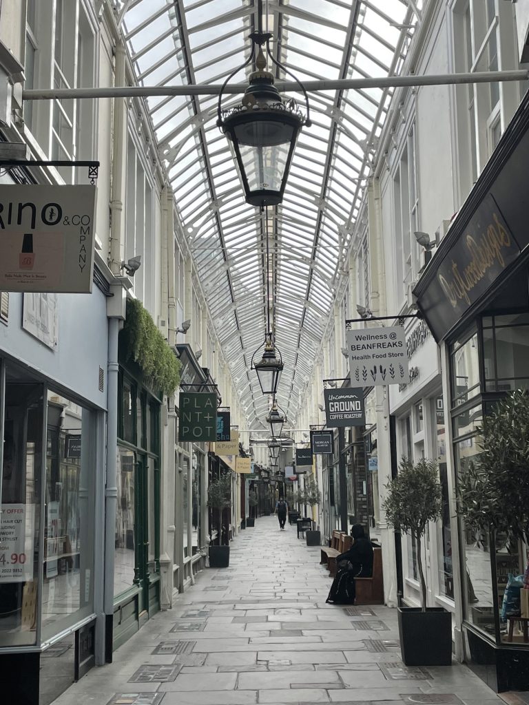 Cardiff in a Day - Cardiff Castle & National Museum of Wales - Wales Trails